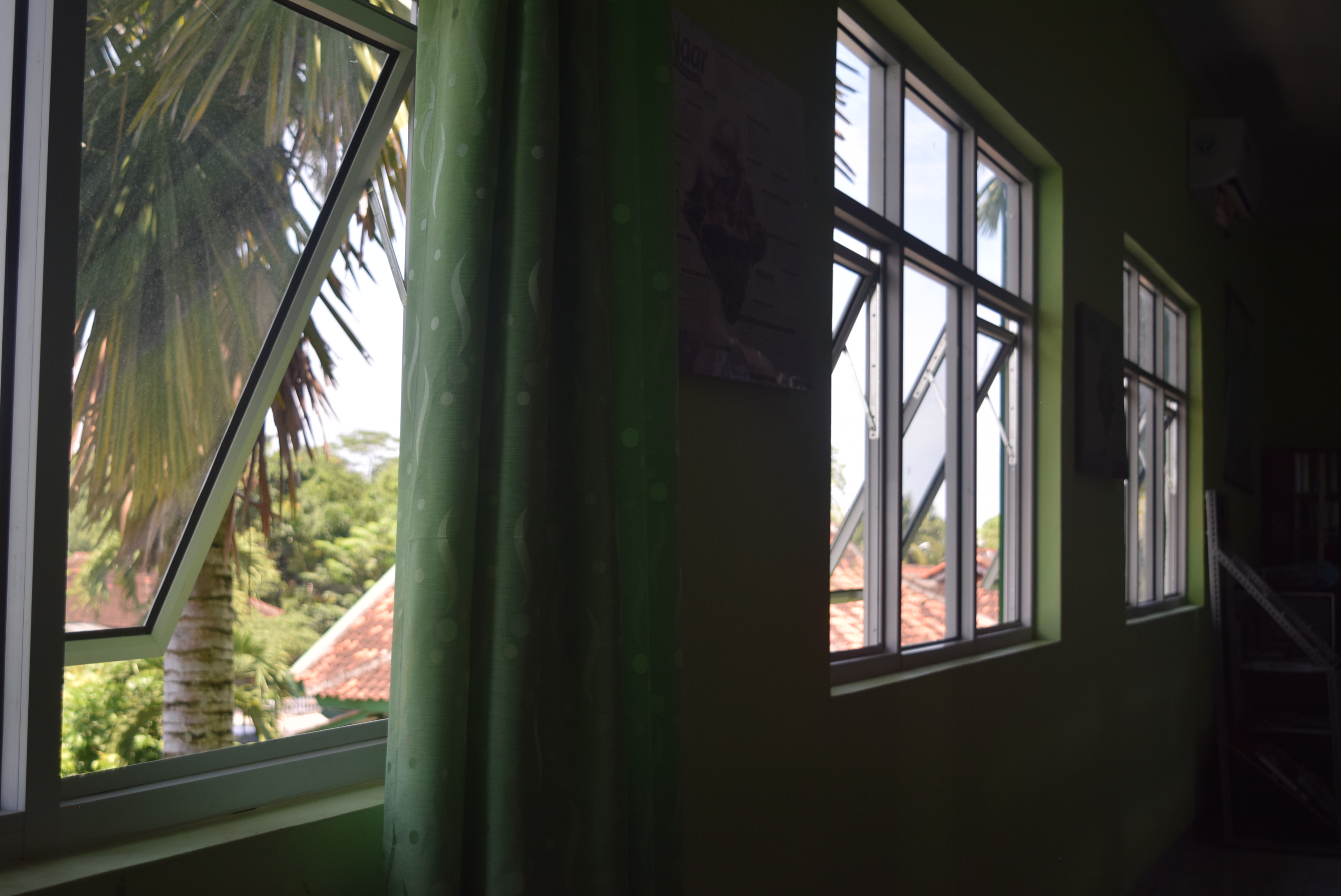 FOTO SARPRAS PERPUS - PERPUSTAKAAN PERINTIS