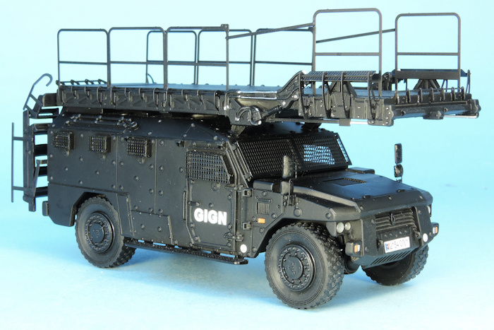 Gsg9 1/87 Unité spéciale: Le SHERPA LIGTH du GIGN au 1/48