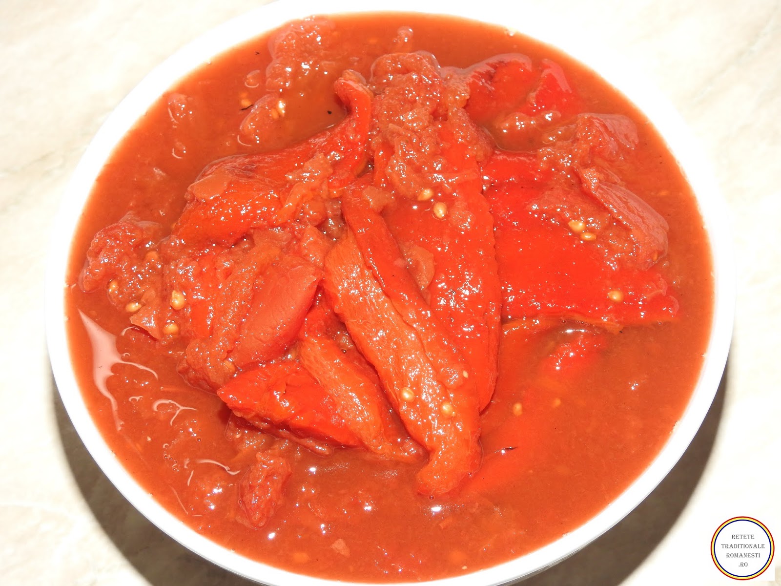 Rosii cu ardei copti reteta | Retetetraditionaleromanesti.ro