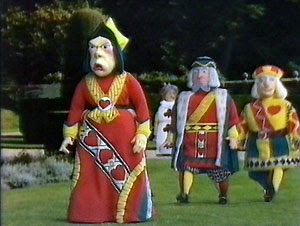 ESTUDIOS CARROLLIANOS: Alicia de Harry Aldous (1985)