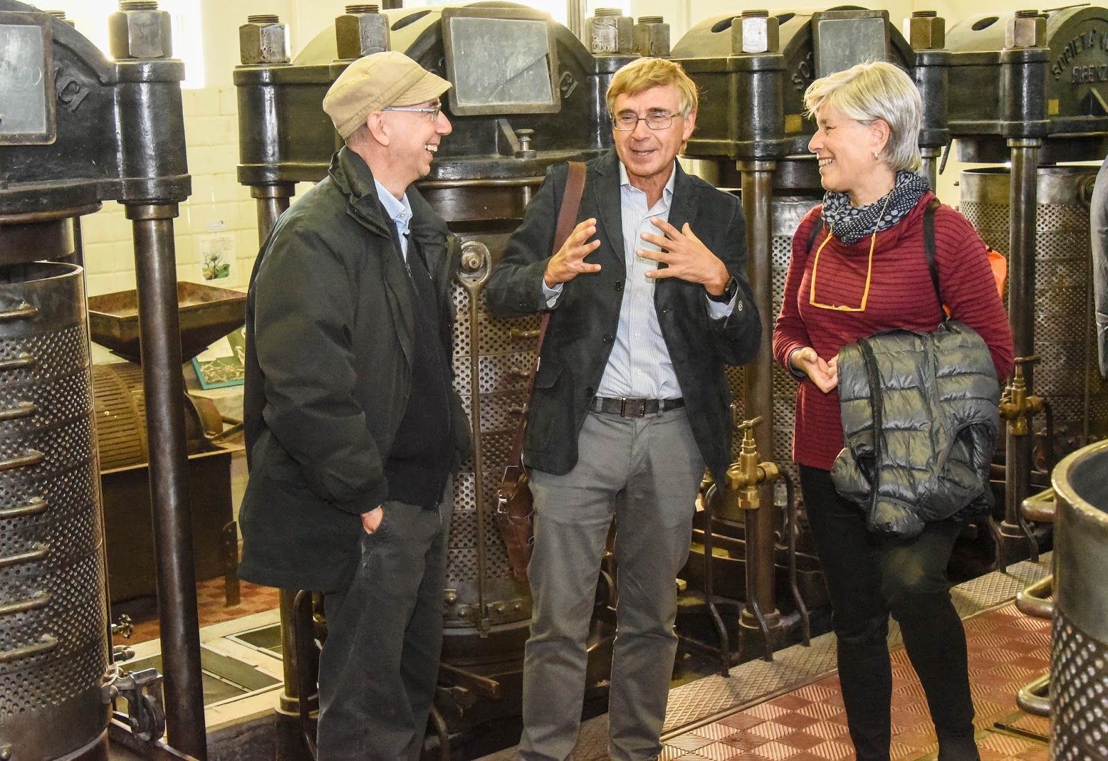 Alessandro Troisi - Osprey's illustrator