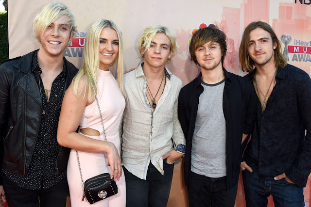 We Love Disney: R5 z nowym klipem!