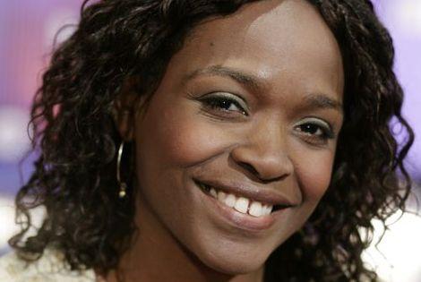 Simone Wijmans - New black TV news anchor in The Netherlands