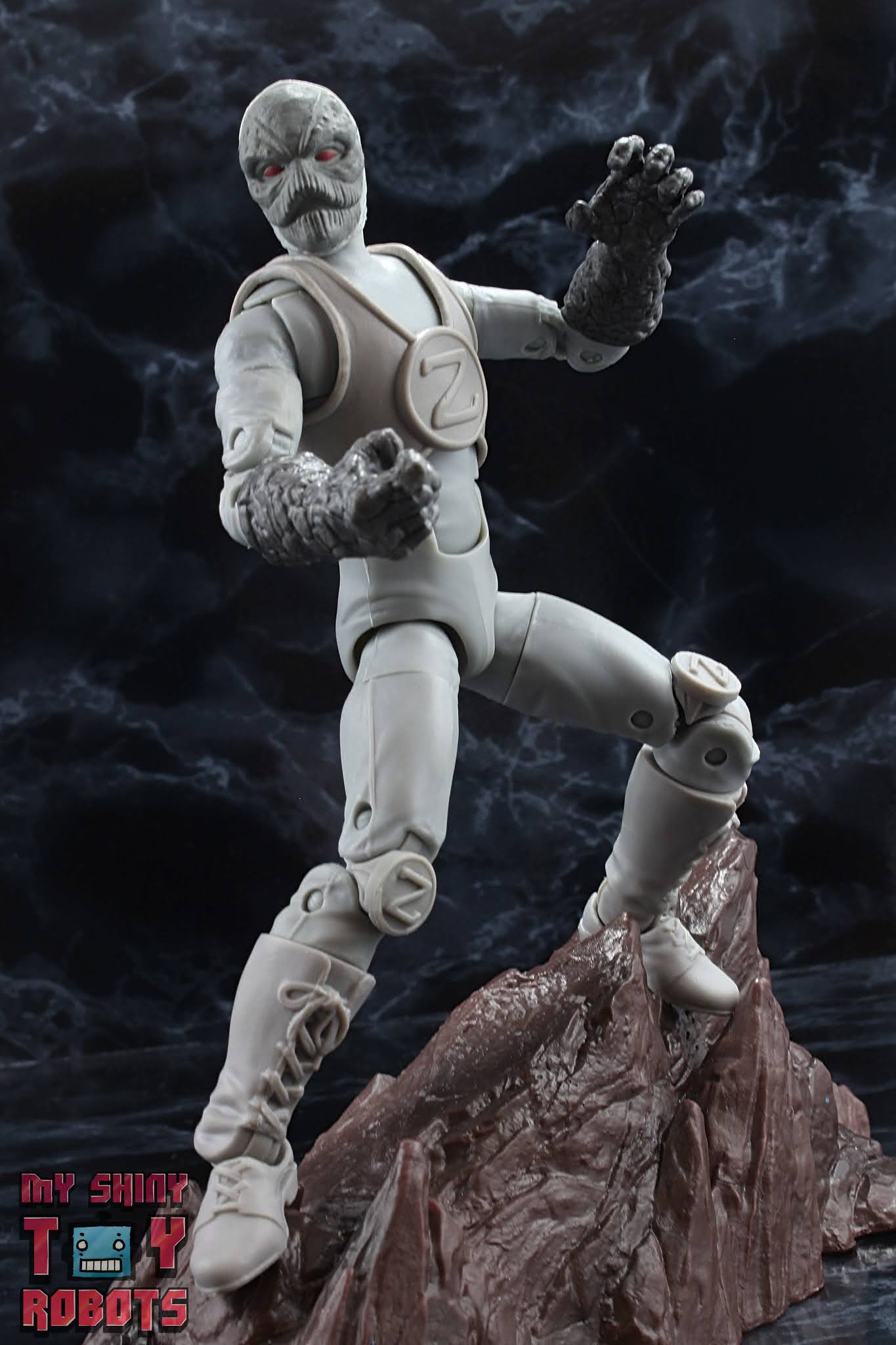 My Shiny Toy Robots: Toybox REVIEW: Power Rangers Lightning Collection ...