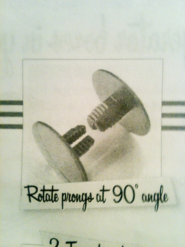 The Wiseman Conspiracy: BOX RIVET SPACE SHIP