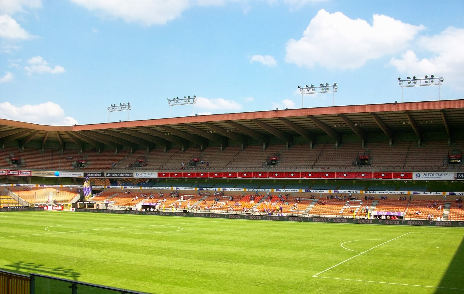 RSCA: Constant Van den Stock Stadion