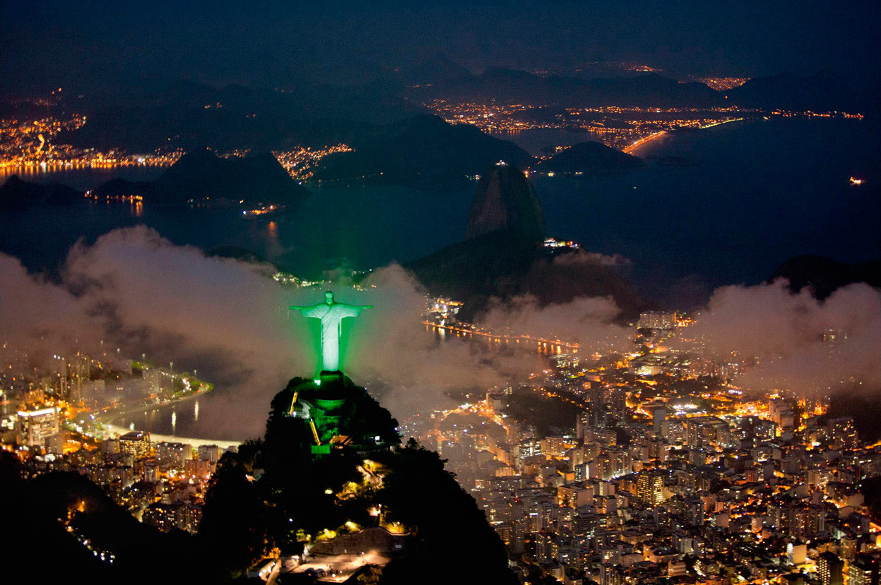 Río de Janeiro en la noche. - Las Mejores Fotografías del Mundo