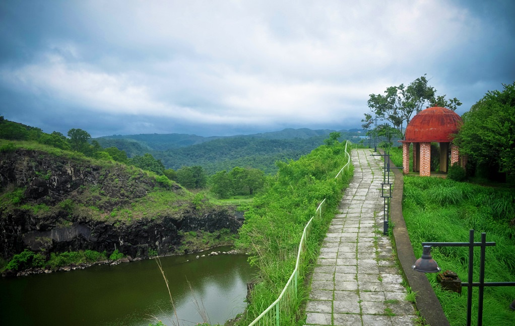 Hill View Park - Cheruthony - Idukki