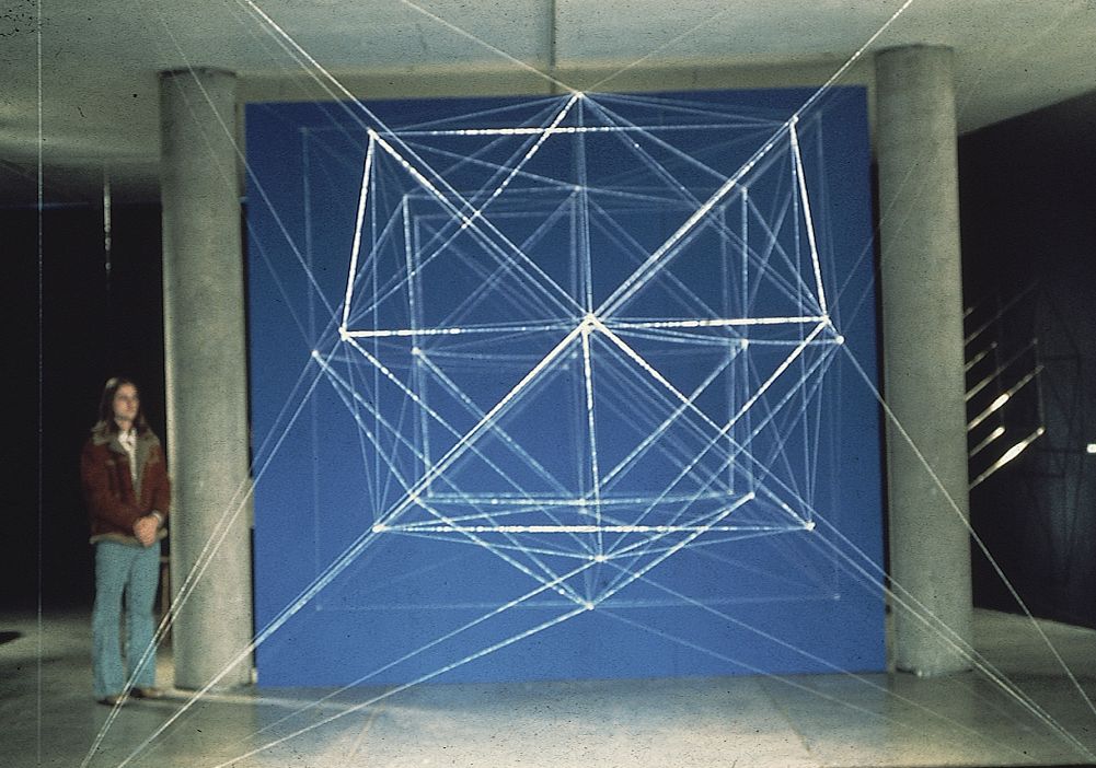 Carlos Dávila log: REFERENCIAS DE HIPEROBJETOS