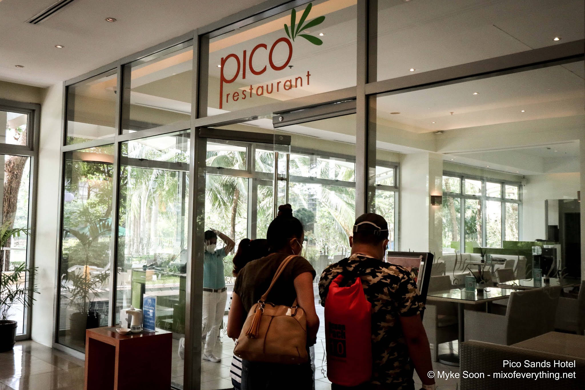 Escape to Pico Sands Hotel - Part 1 - Blog for Tech & Lifestyle