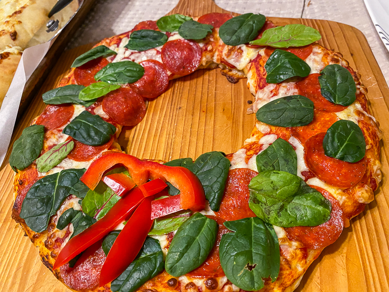 Tales of the Flowers: Holiday Treats - Pizza at Home - Holiday Pizzas