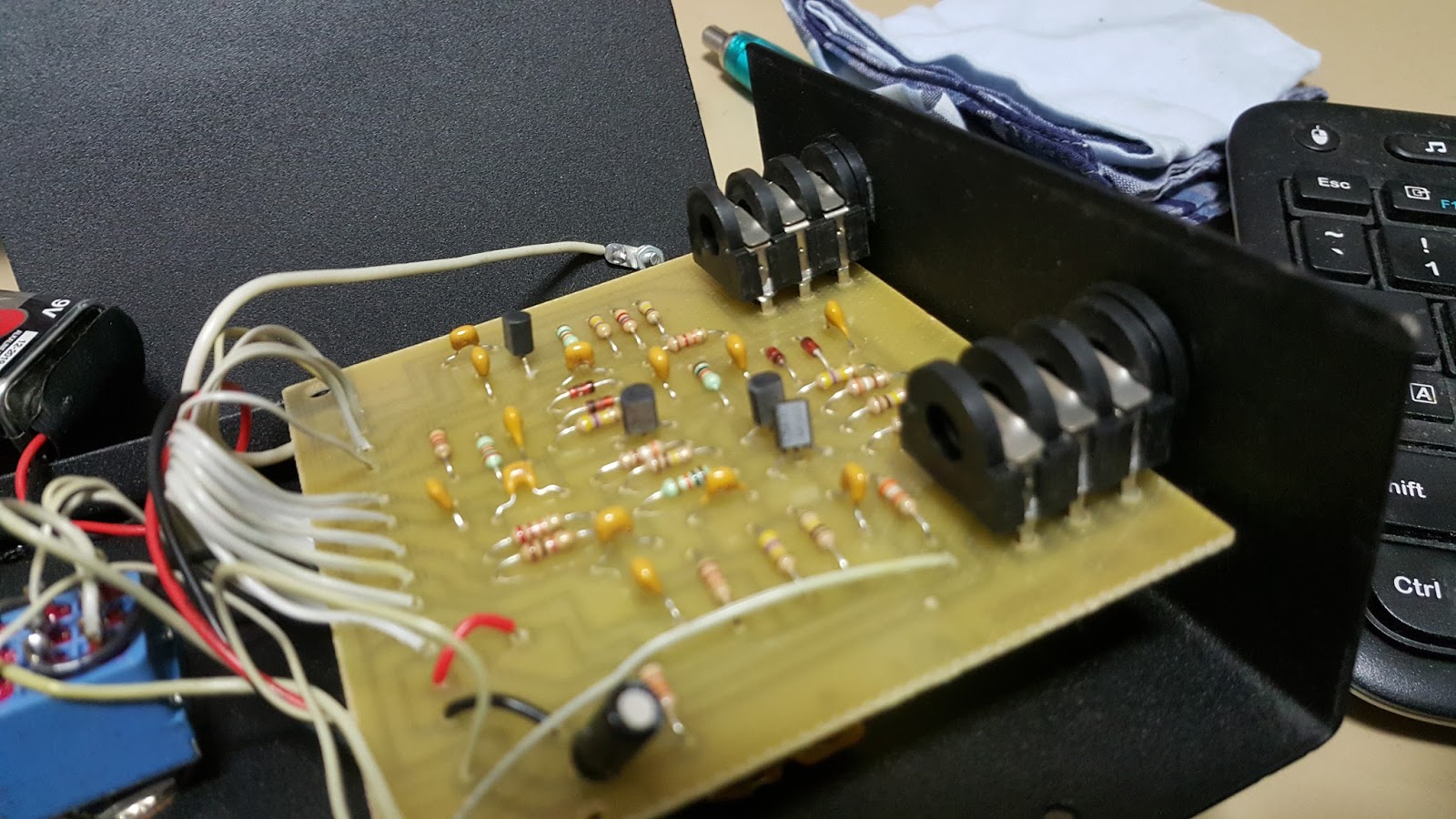 JonDent - Exploring Electronic Music: EHX Black Russian Big Muff