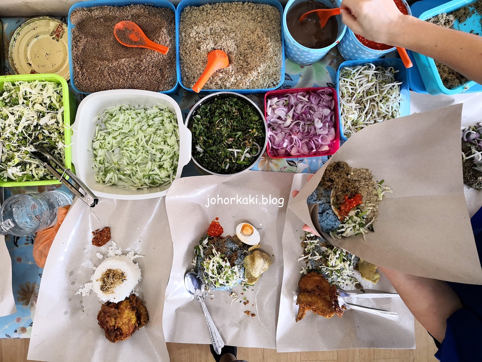 Khao Jam, Laksam & Nasi Kerabu @ Warisan Kelate in JB |Tony Johor Kaki ...