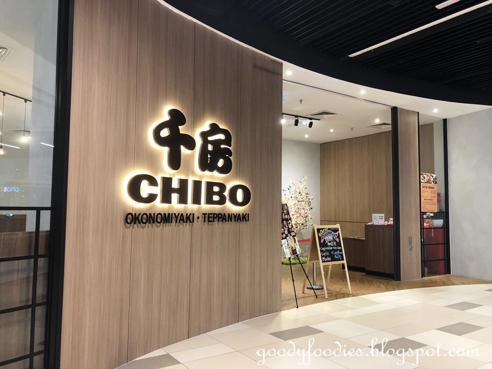 GoodyFoodies: CHIBO MyTOWN: Famous Okonomiyaki from Osaka, Japan!