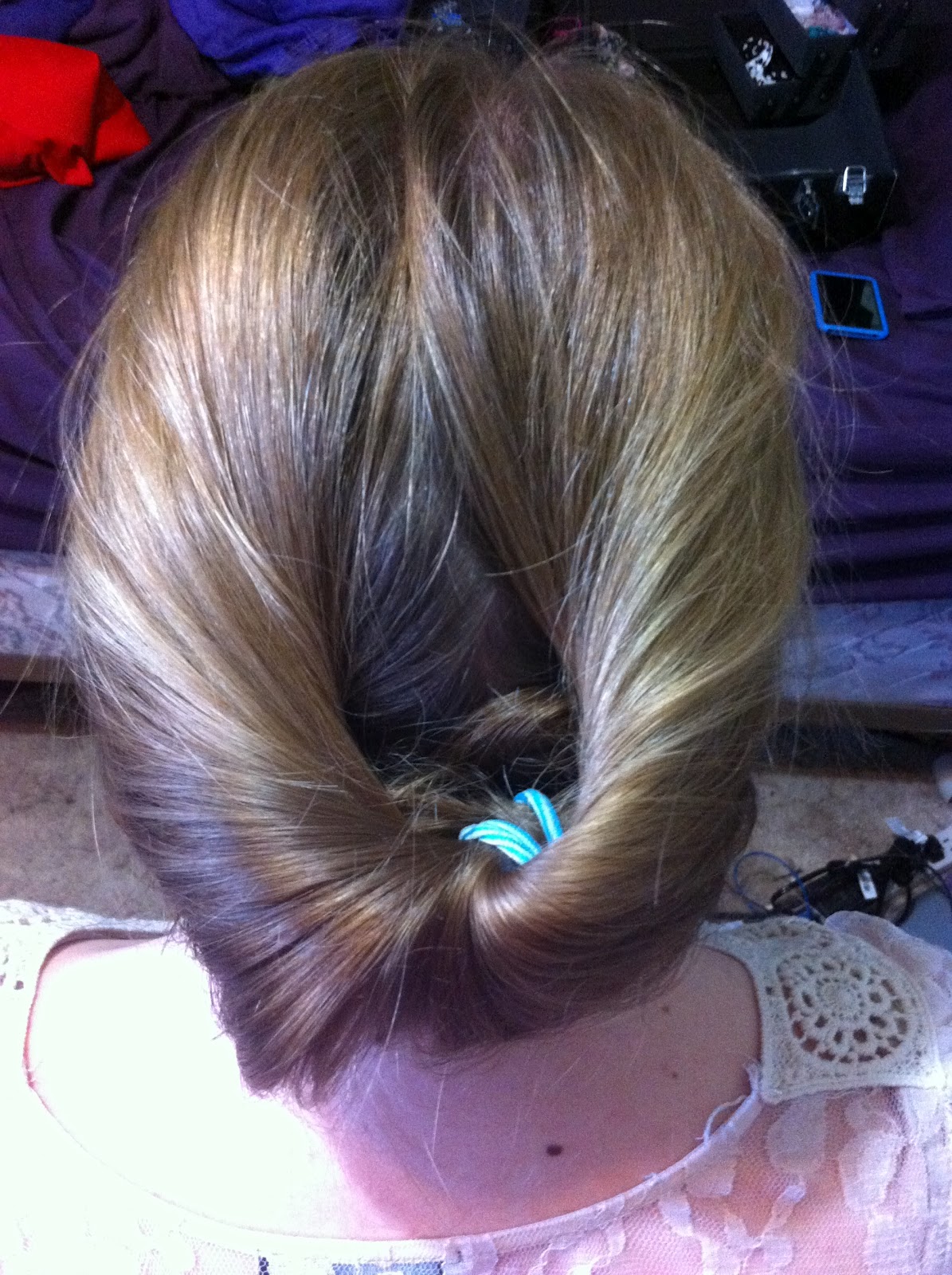 Hair Stylin': Inverted Bun