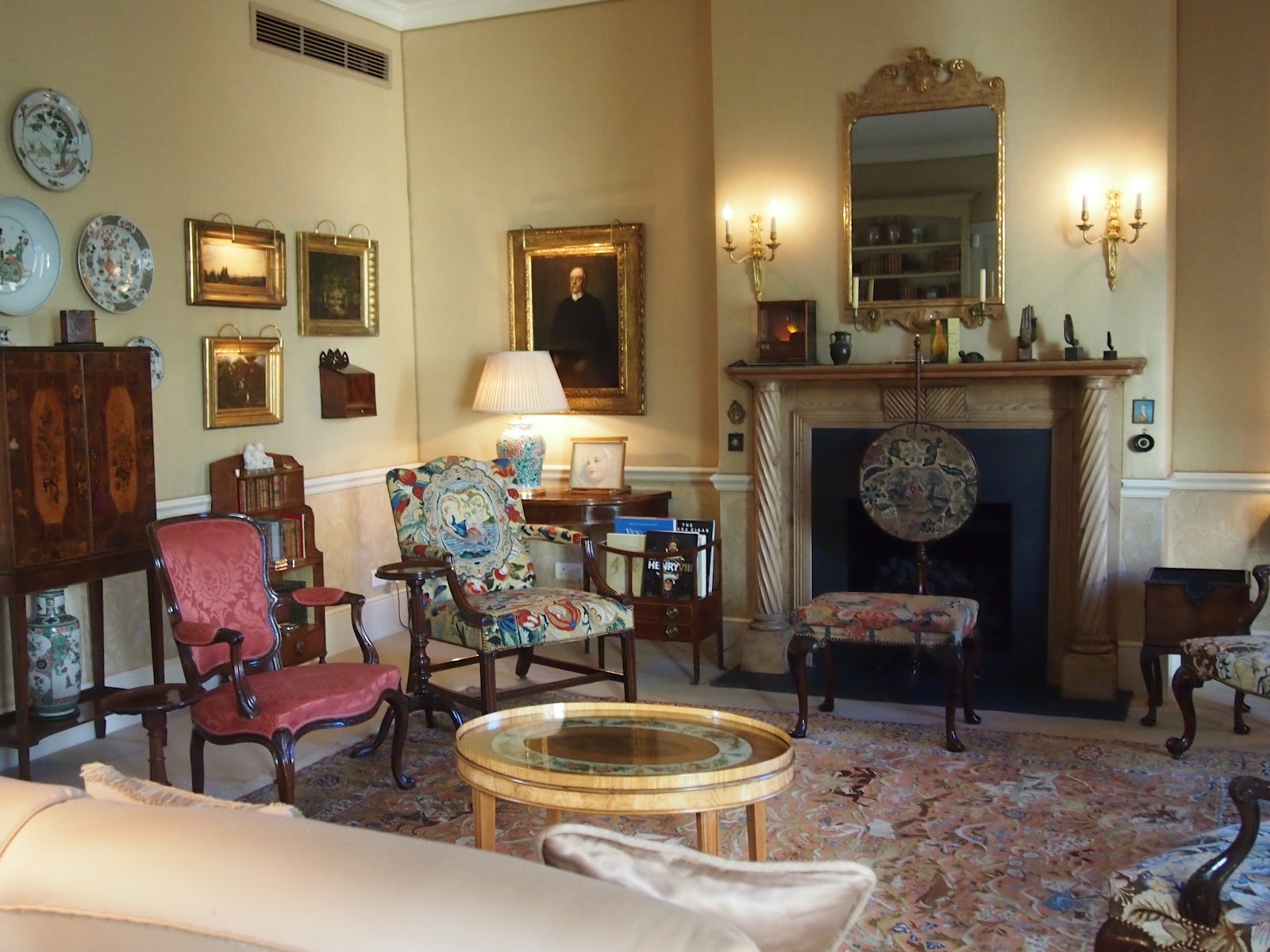 the lime walk: A visit to the most sumptious home