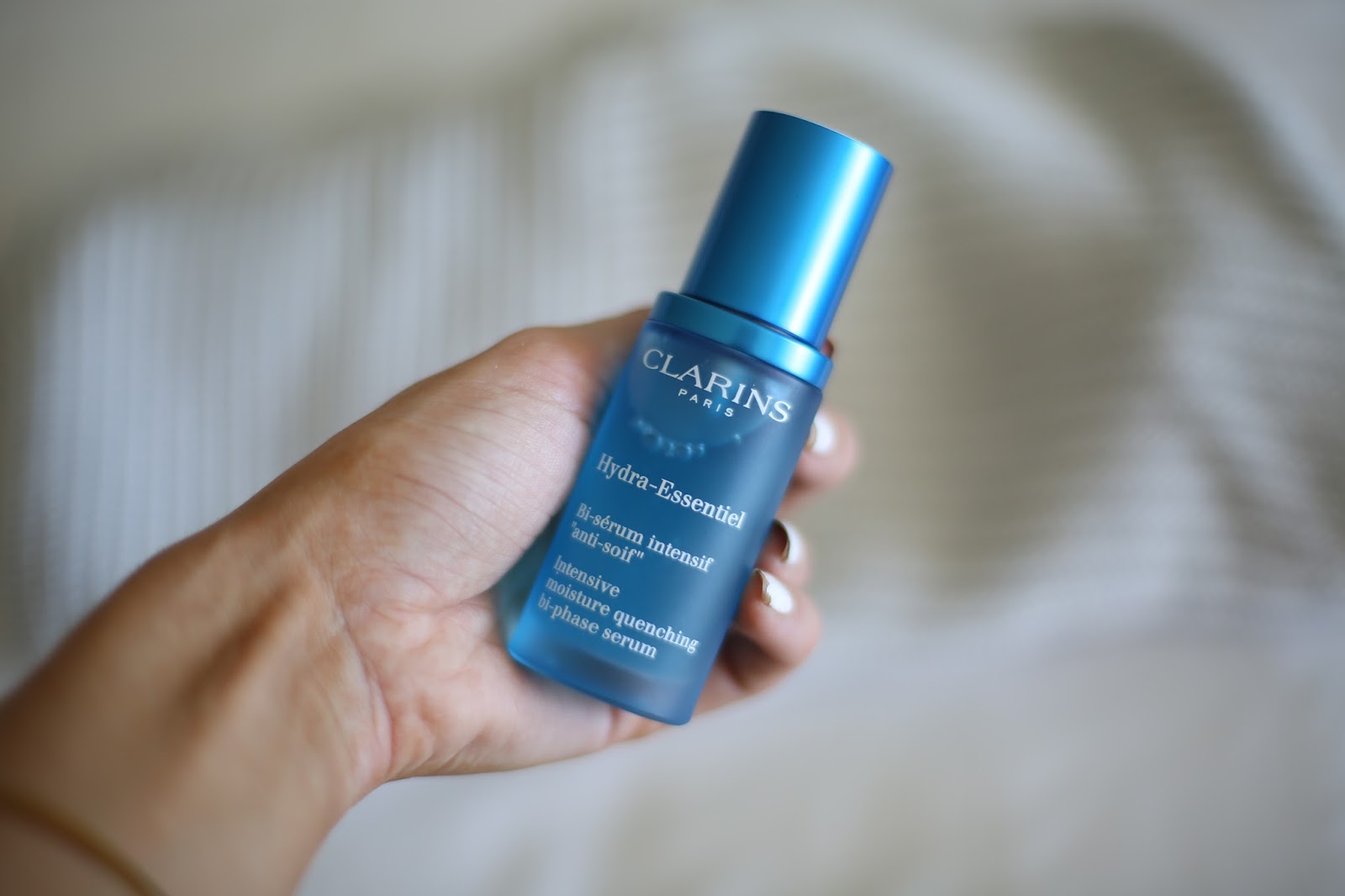 Emtalks: How To Hydrate The Skin All Day - Clarins Hydra-Essentiel ...