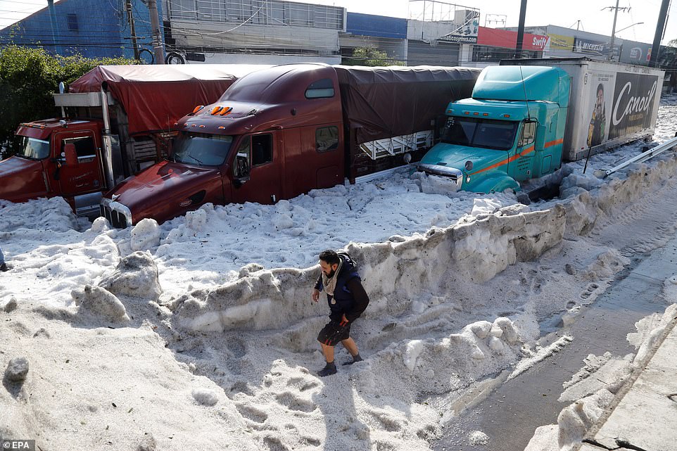 Just A Car Guy: Five FEET of hail swamps the eastern area of ...
