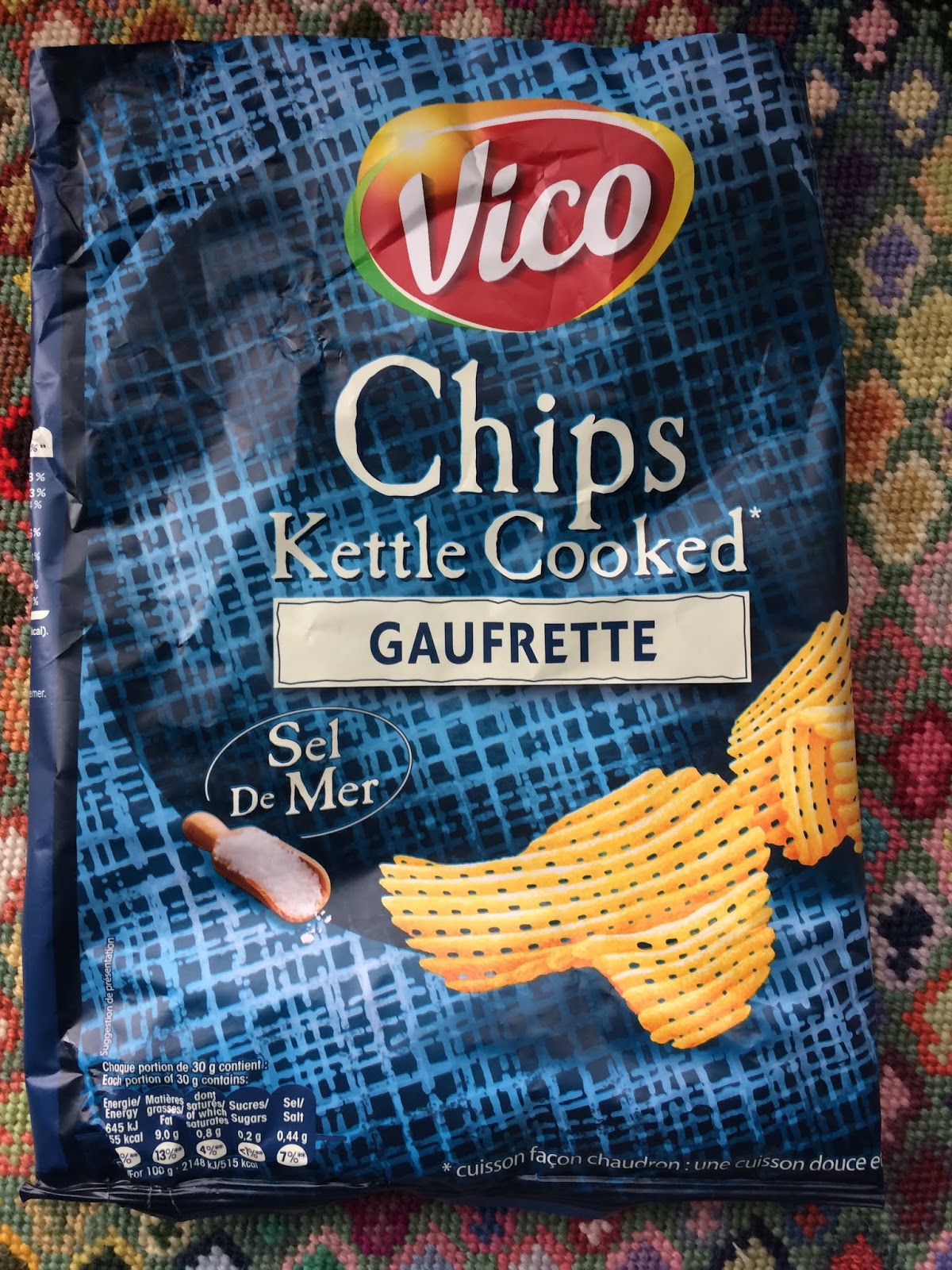 Cheeseburger Crisps & Other Stories: Vico Kettle Cooked Gaufrette Chips ...