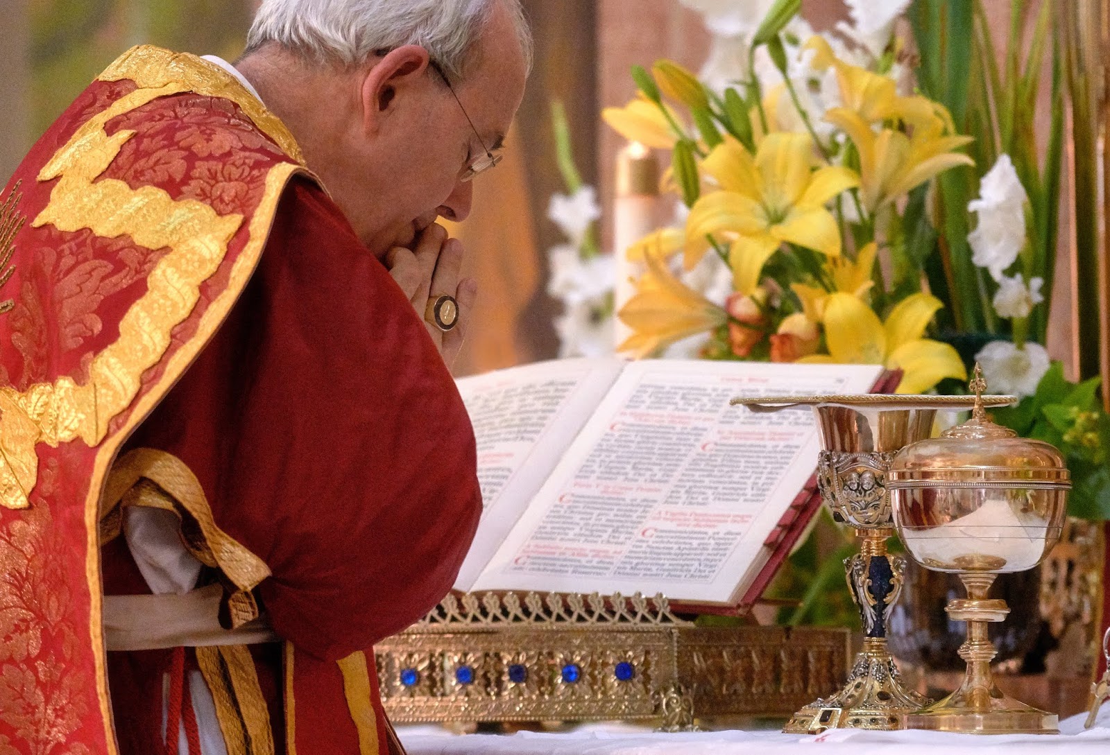 RORATE CÆLI: “The Roman Canon: Pillar and Ground of the Roman Rite ...