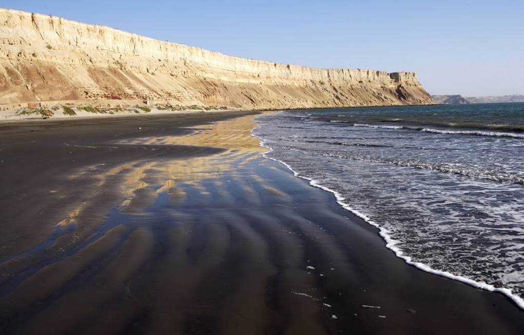 LA TIERRA Y EL UNIVERSO