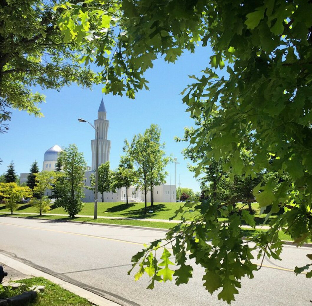 Ahmadiyya Mosques: Baitul Islam - Toronto Ontario Canada