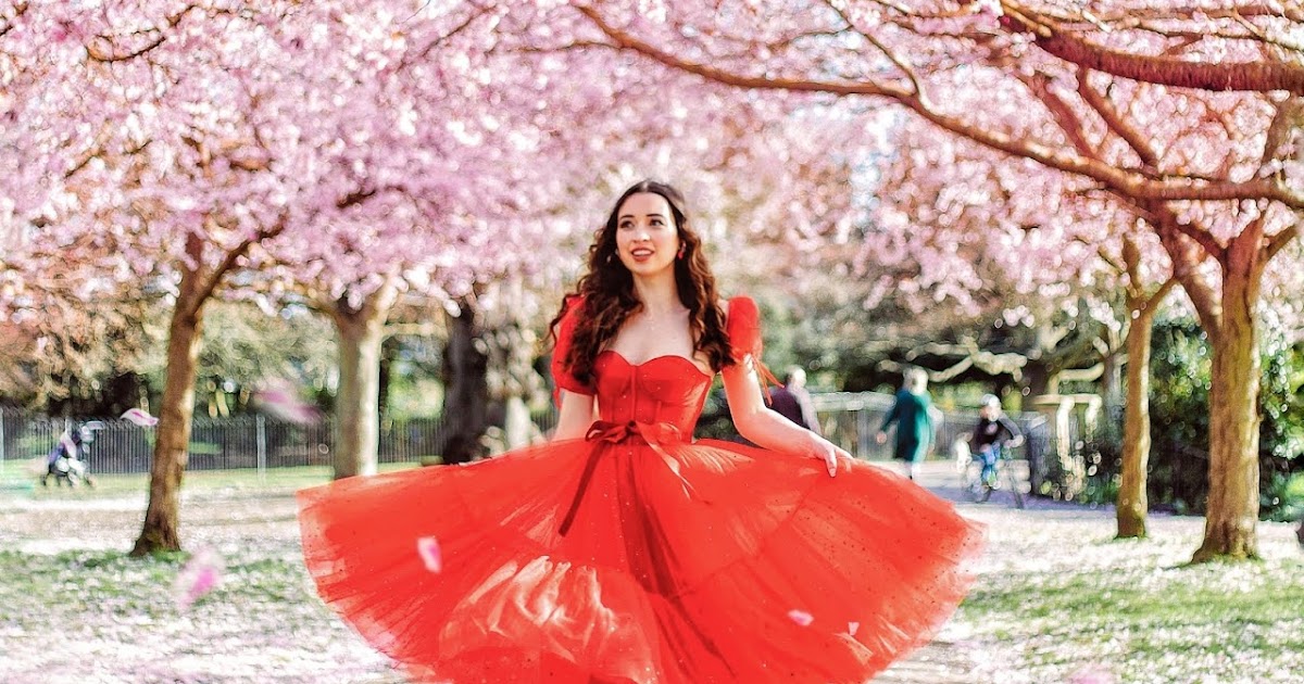 Designing My Dream Dress with Lunss Couture | Hello Miss Jordan