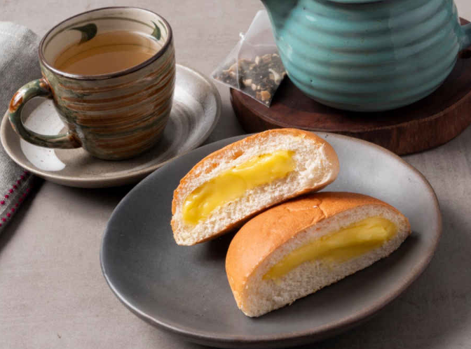 Take a bite of these irresistible Fuwa Fuwa Breads from Nippon Premium ...
