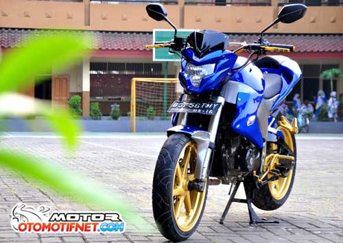 Foto Modifikasi Honda Mega Pro 2011 Street Fighter Full Body Custom