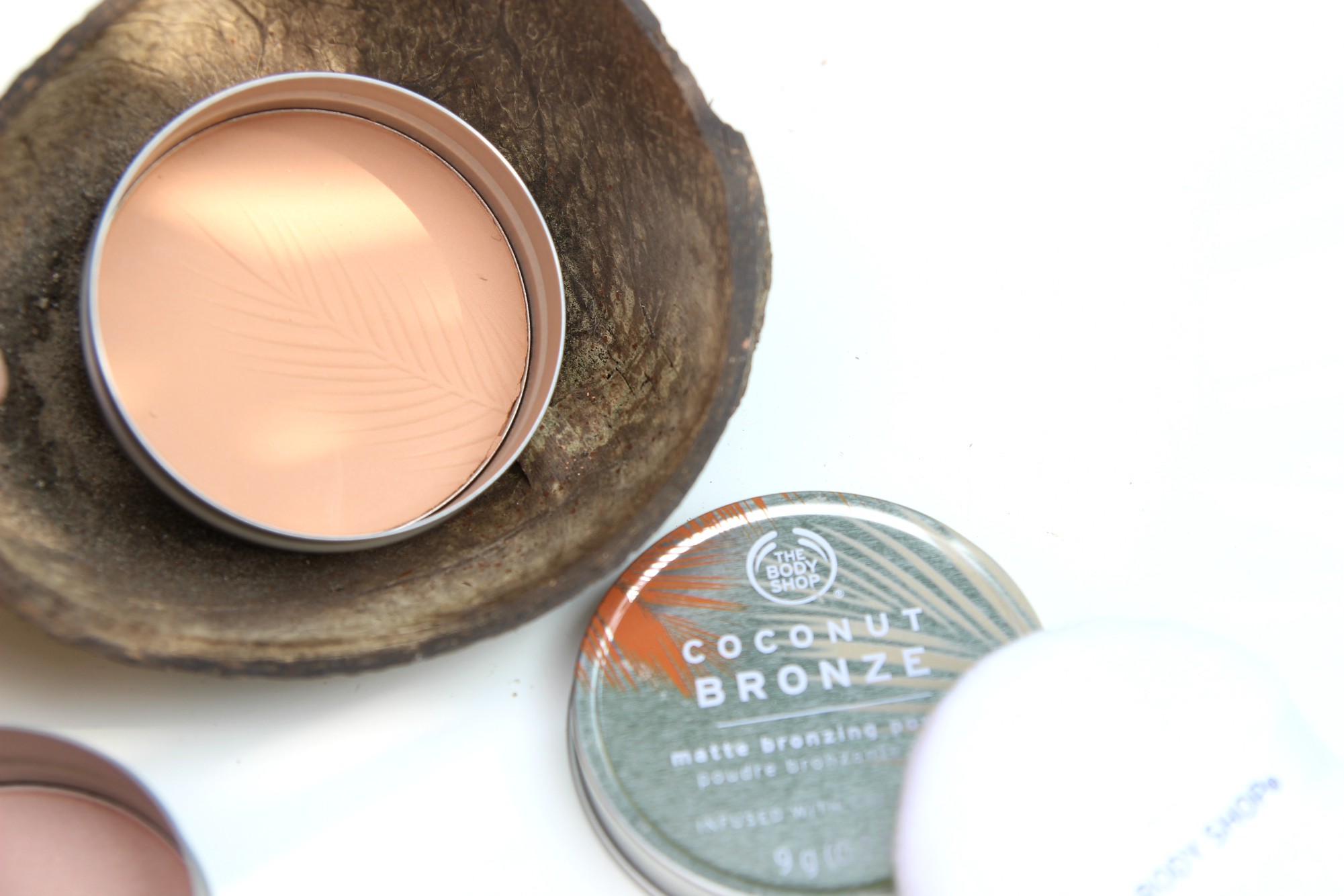 Beauty: The Body Shop - Coconut Bronze