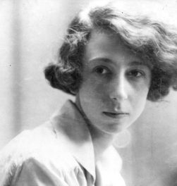 RESEÑA: "VACACIONES EN EL CÁUCASO", MARÍA IORDANIDU