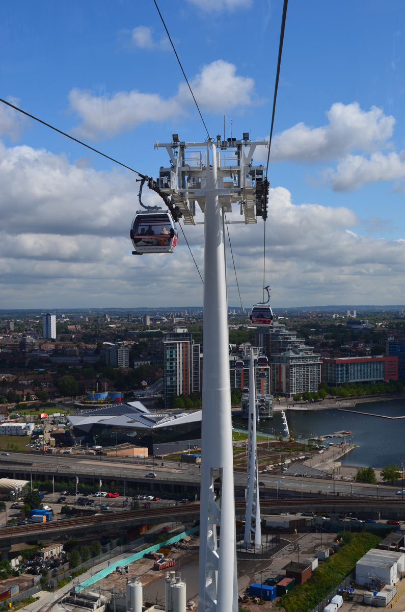 Lando Breaks: Greenwich Cable Car