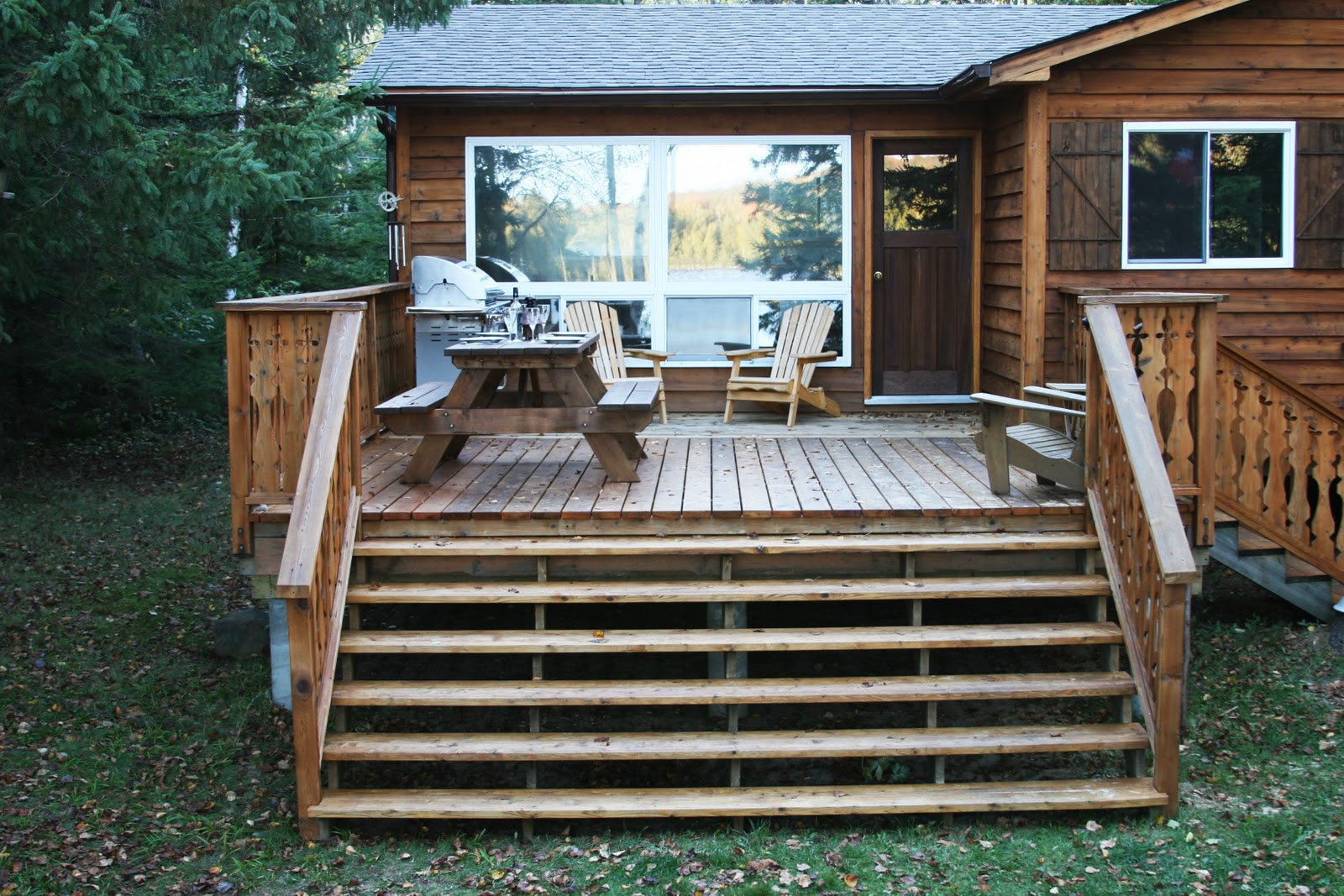 vader lake cottage: deck
