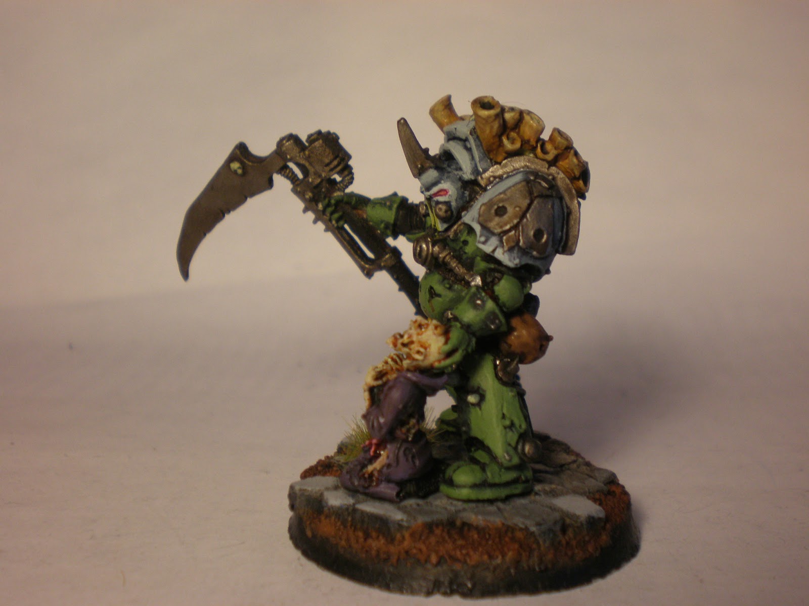 THE UNHOLY HARBINGER: Typhus, Herald of Nurgle Conversion