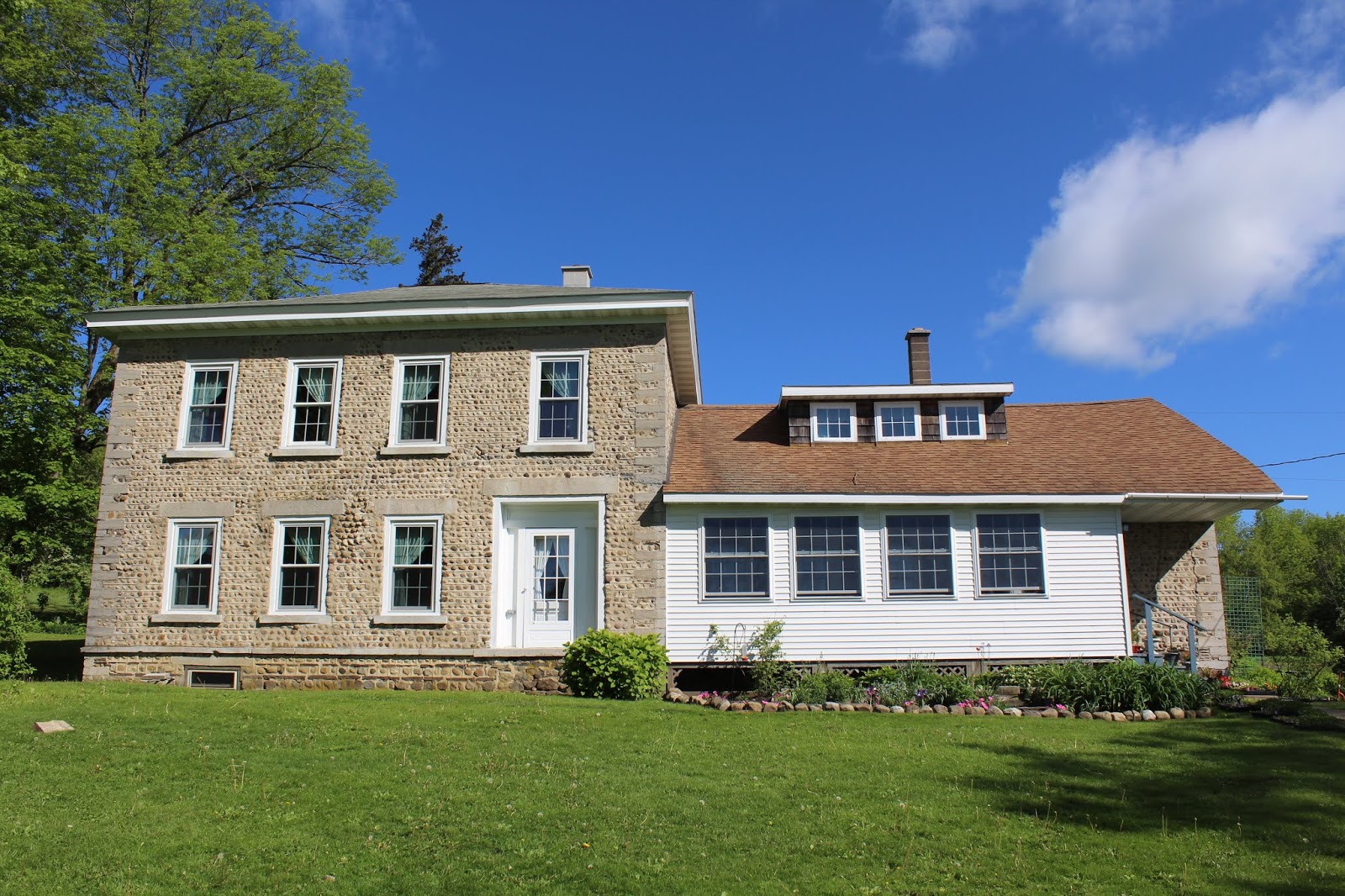 Cobblestone Buildings of North America