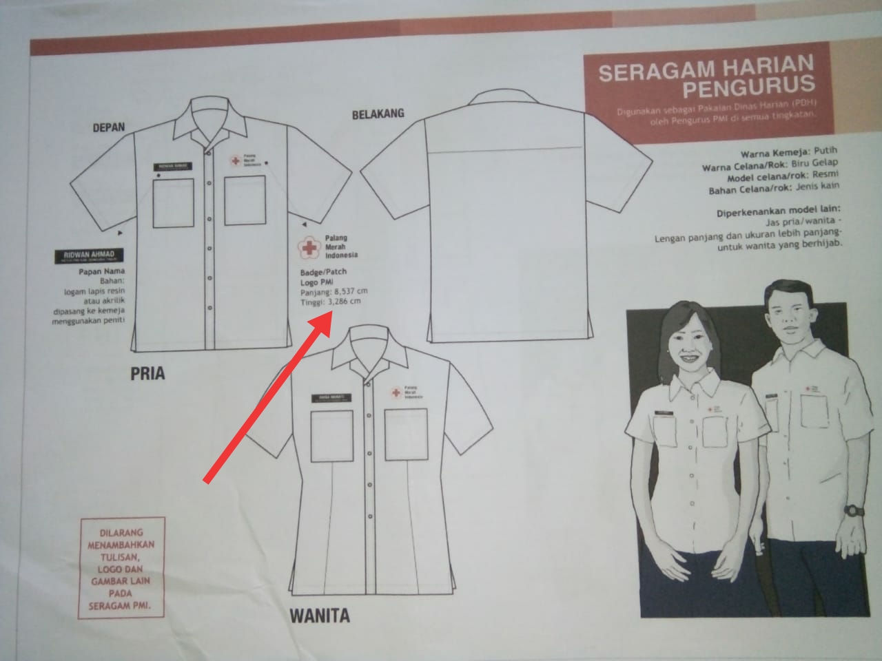 Bet / Badge Palang Merah Indonesia terpasang diatas saku Yang benar ...