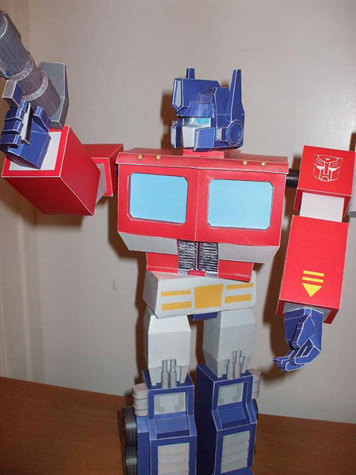Transformers: G1 Optimus Prime Paper Model | Paperized Crafts