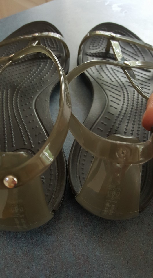 I Can Work With That; Refashions by Chickie W.U.: For The Love Of Crocs