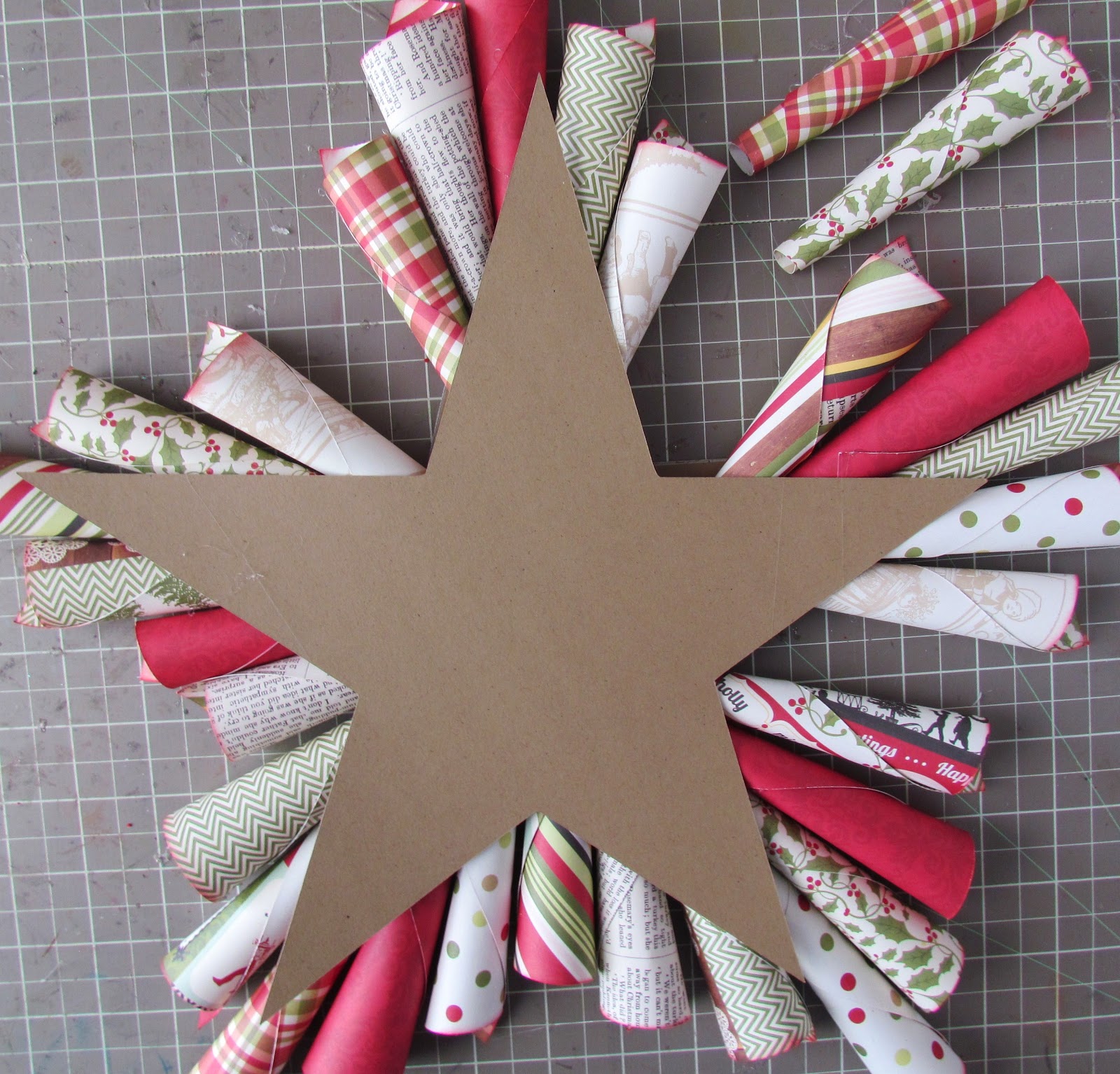 Rustic Christmas...Paper Cone Star Wreath - Ribbons & Glue