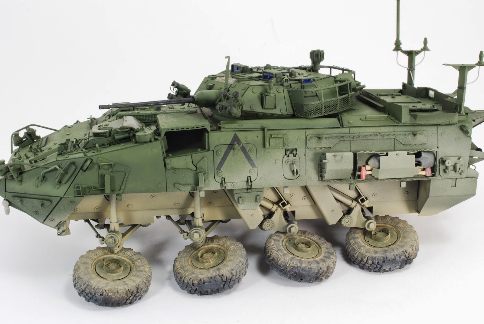 Joe G Model Hobby: Canadian LAV III Afghanistan - Update June 29, 2014