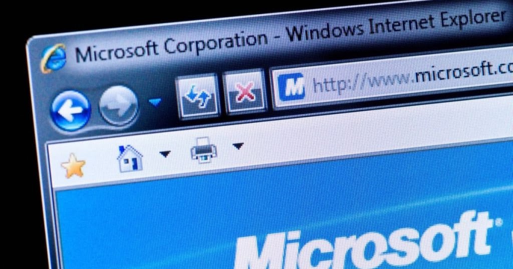 Microsoft, Internet Explorer iese la pensie dupa 25 de ani de ...