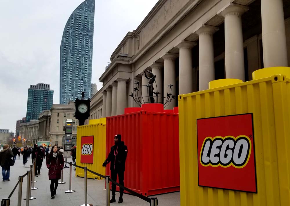 Toronto Grand Prix Tourist - A Toronto Blog: Mystery LEGO Mural at ...