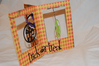 Scrappin' My Stress Away: 3D Halloween Card