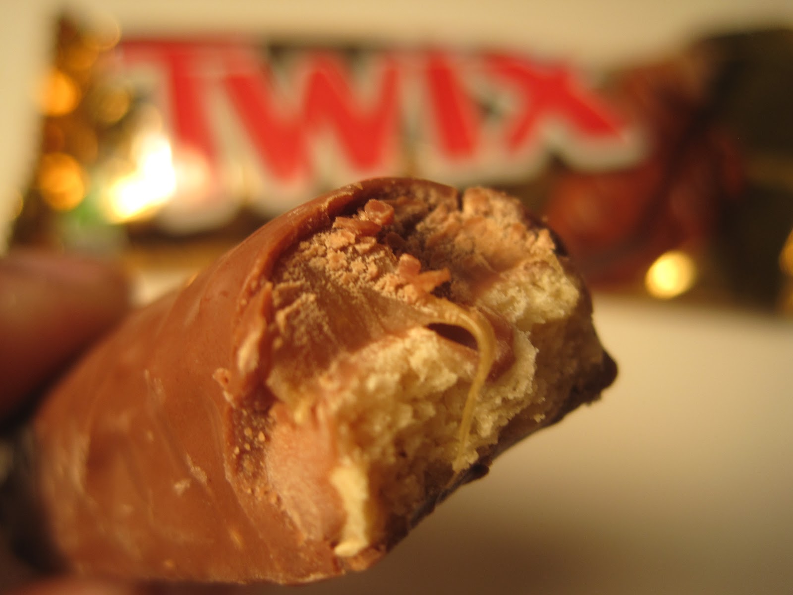 Walking The Candy Aisle: Twix review