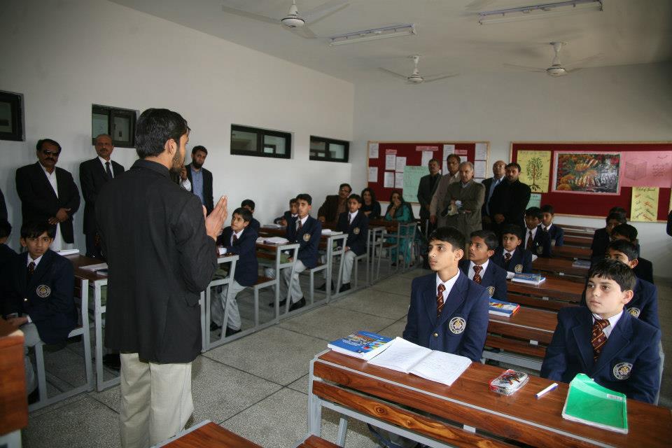 PMLN Achievements: CM Inaugurates Daanish School for Boys & Girls at Jampur