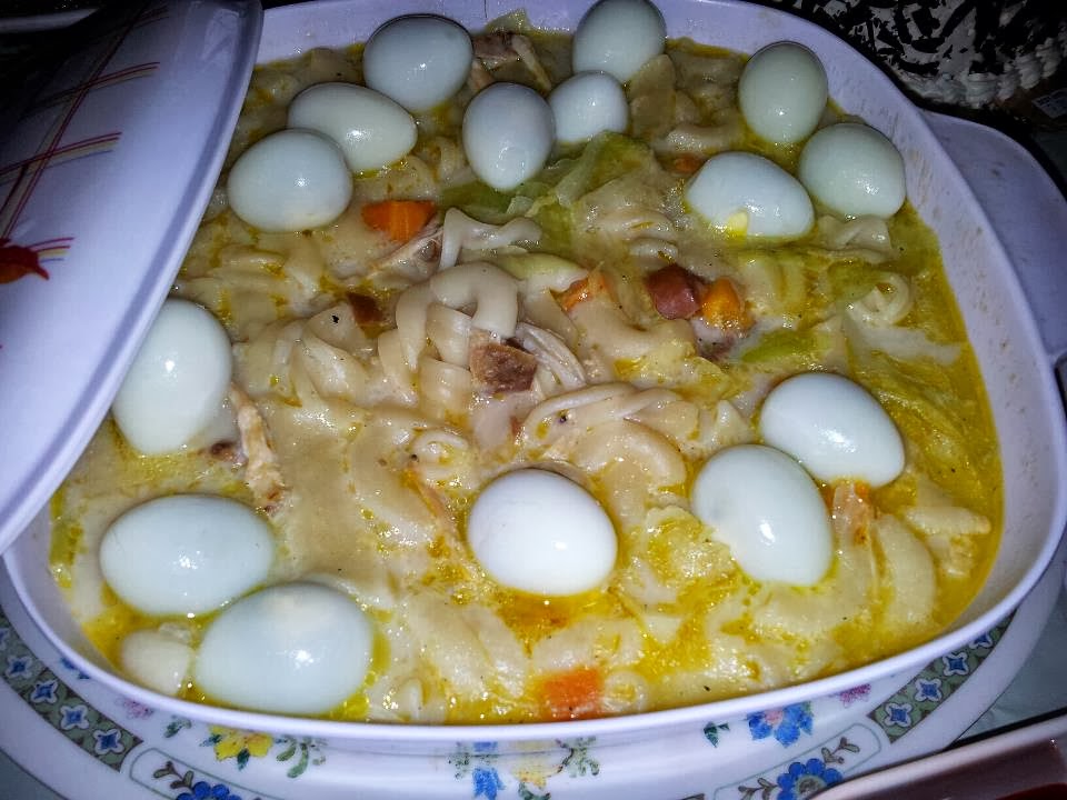 MY KITCHEN'S RECIPES and Travel Journal: Sopas (Macaroni soup)