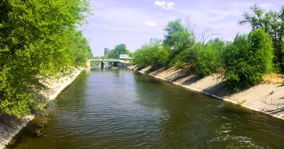 English with Ms. Daniel: Saturday at the Canal