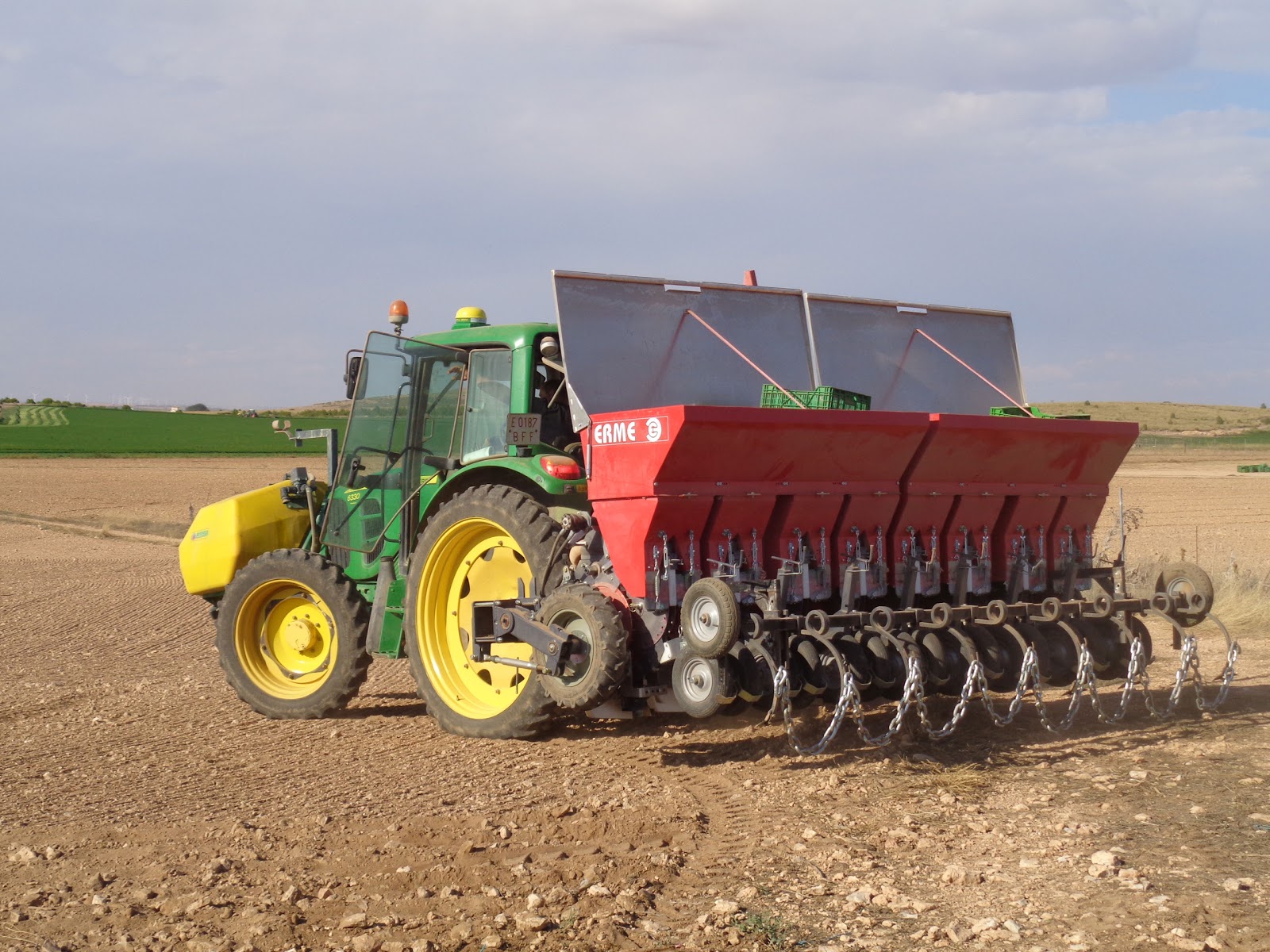 The biggest pneumatic s planter!!