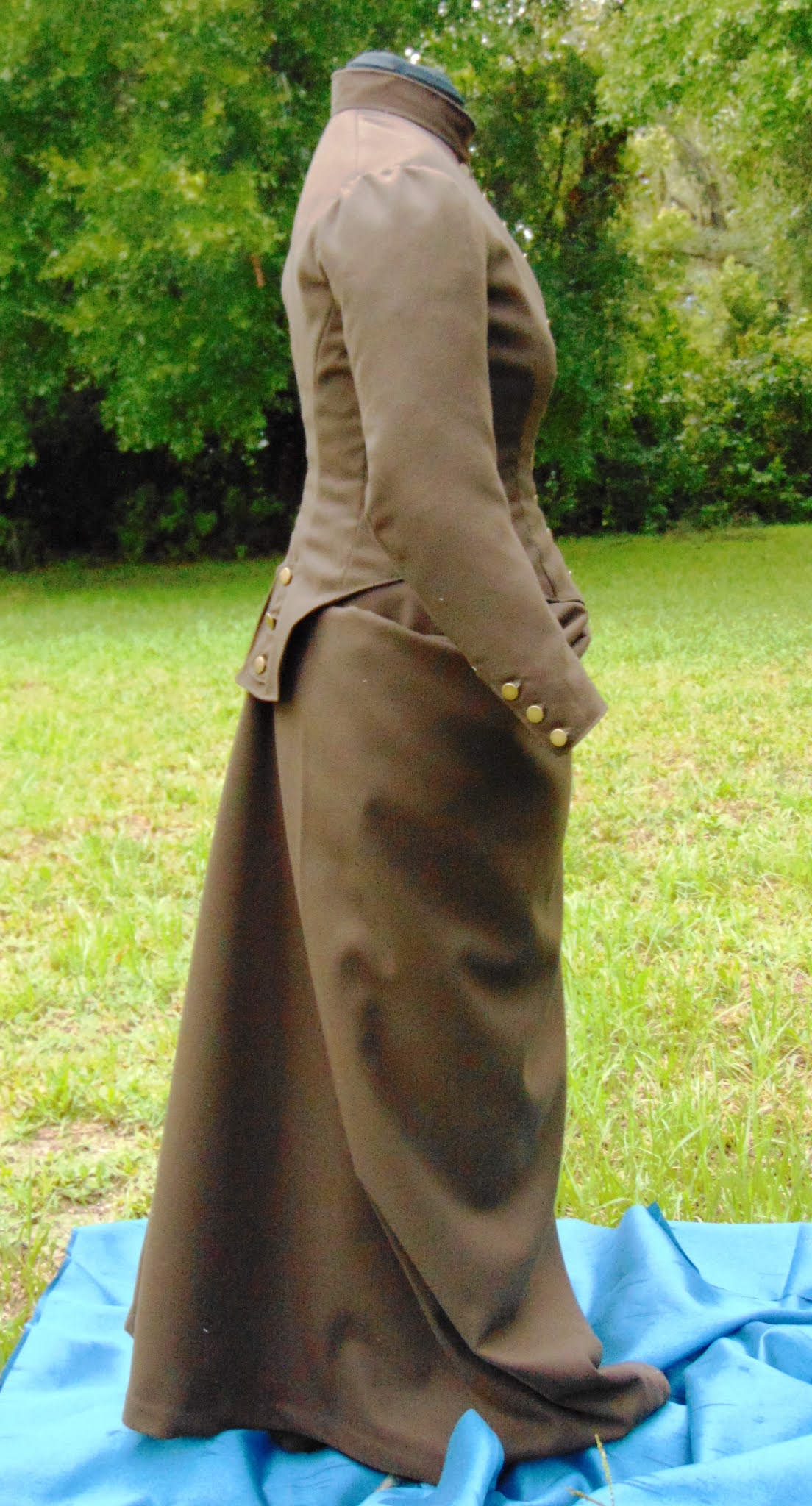 The Antique Sewist: 1880s Riding Habit - Brown wool blend