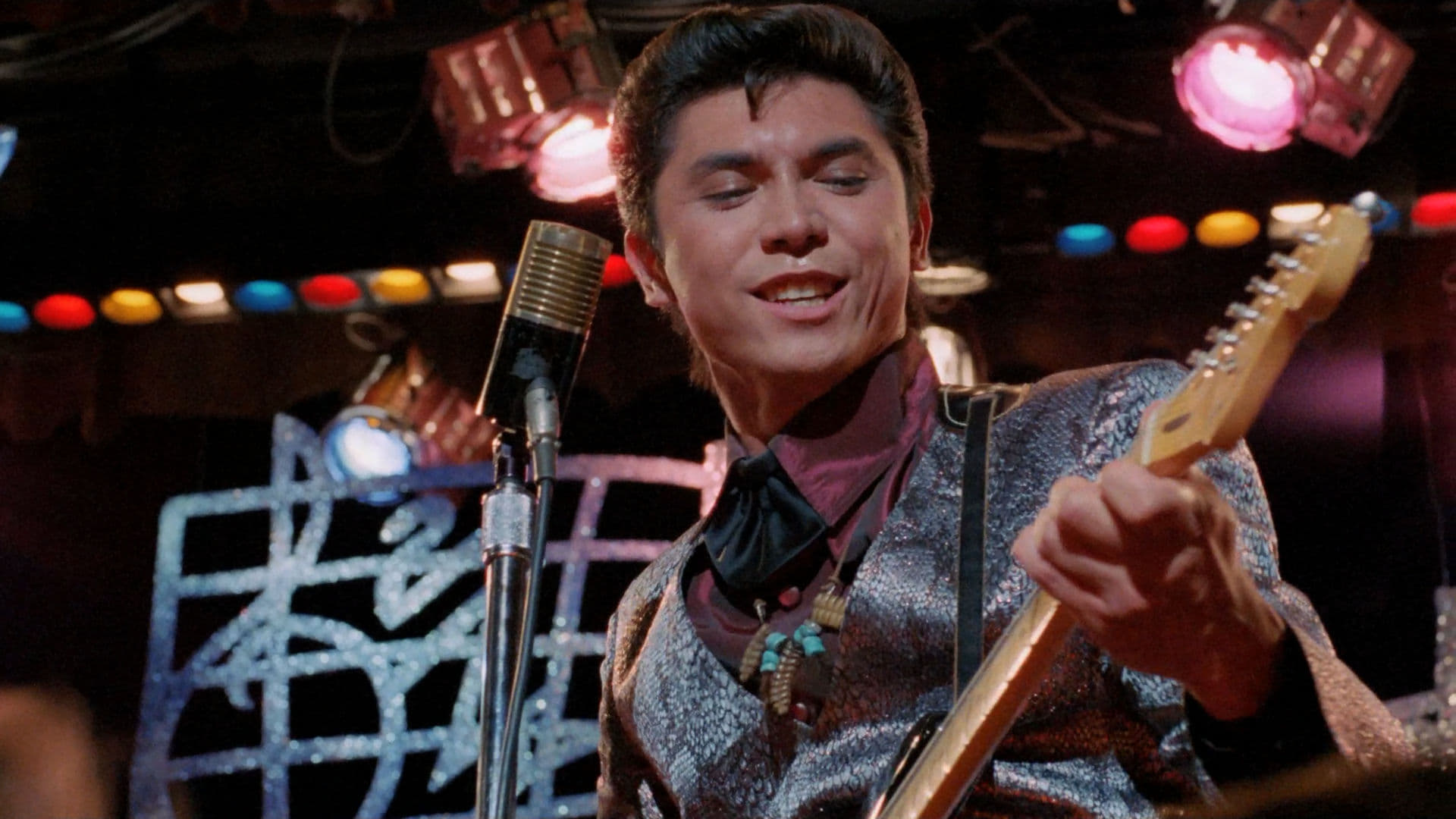 Movie Review: La Bamba (1987) | The Ace Black Movie Blog